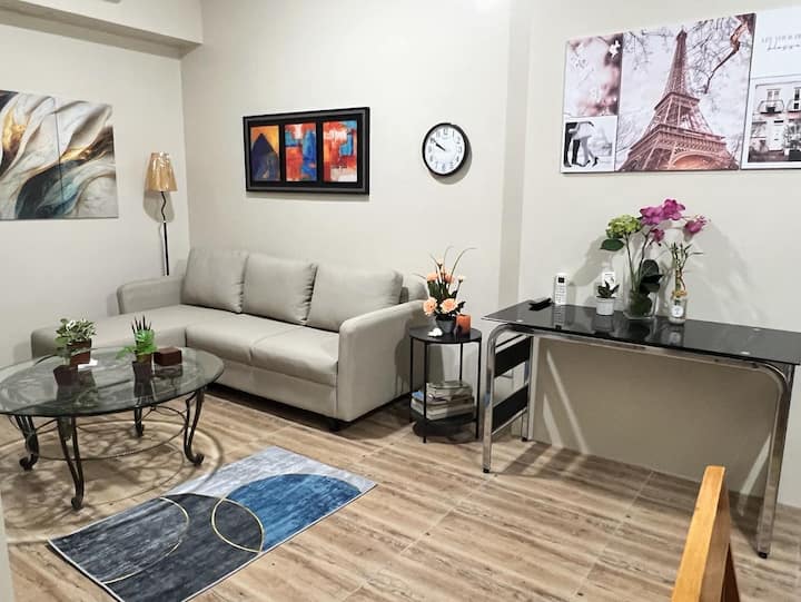 Altitude Abode (Eighty One, Across Naia 3, Manila) - Ninoy Aquino Airport (MNL)