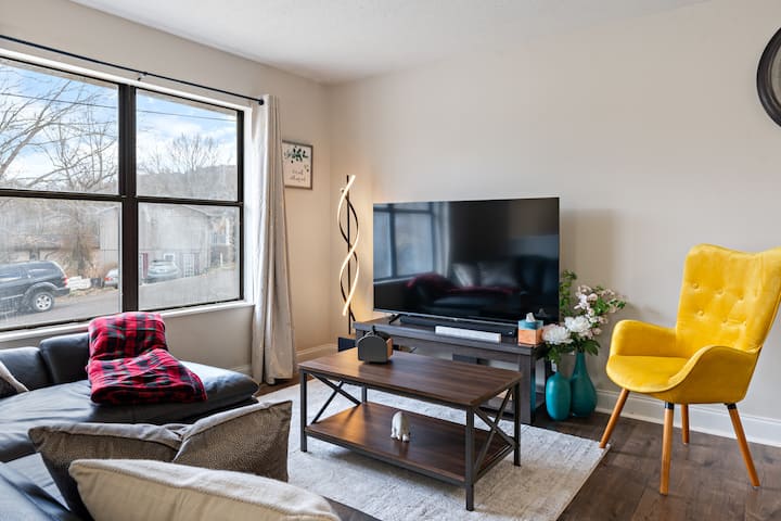 Quiet 3br Home + Outdoor Space - Knoxville, TN