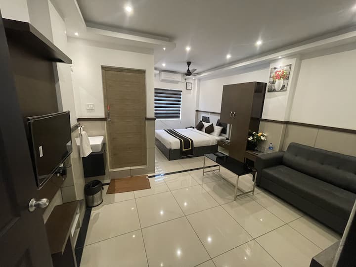 Abudhabi Residency Room No: 101 (Executive Deluxe) - Palakkad