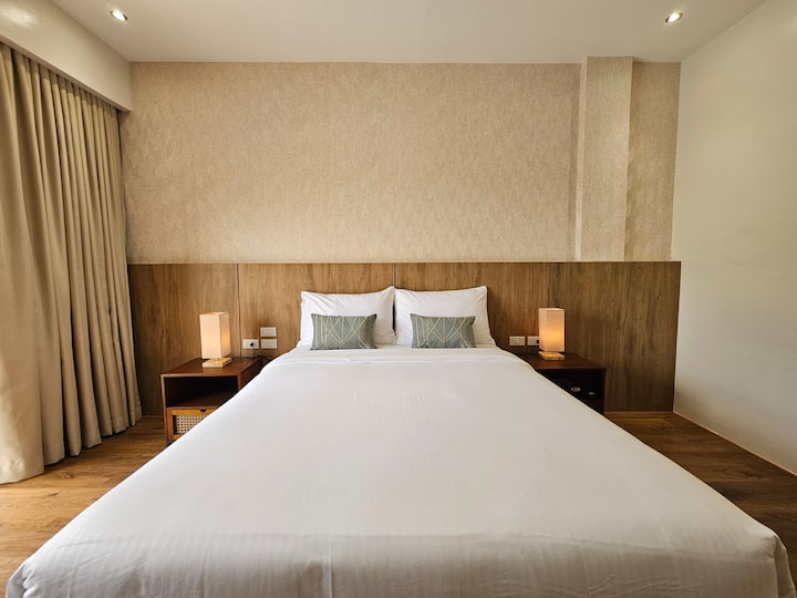 Deluxe Double Room With Balcony - Panglao