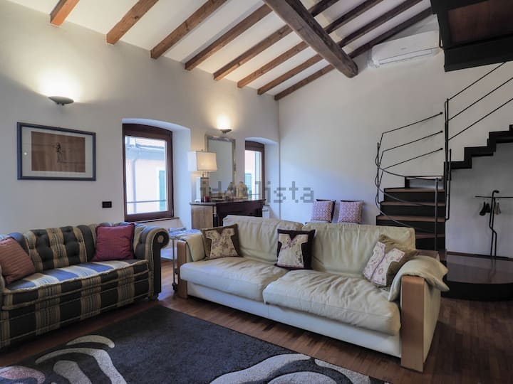Porta Romana Home - Centro Città- Casa D'arte - Lerici