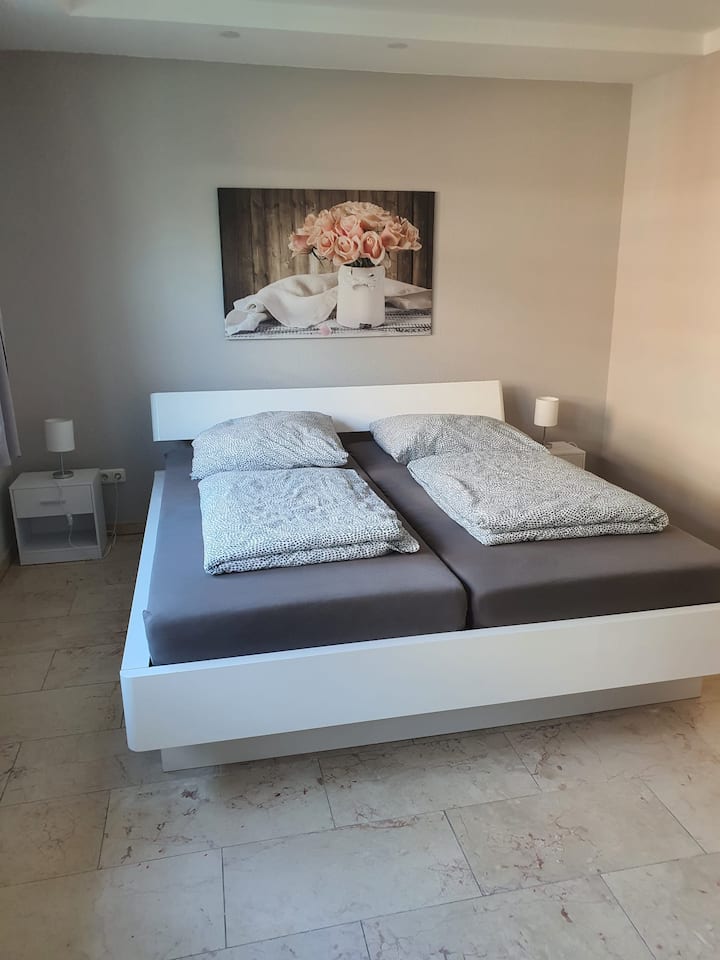 Modern And Stylish Apartment - Hampuri