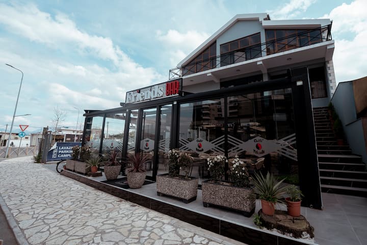 Friendly Stay At Friends Hotel - Shkodër