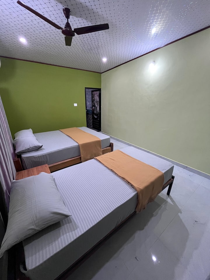 Brine Breeze Homestay - Gokarna