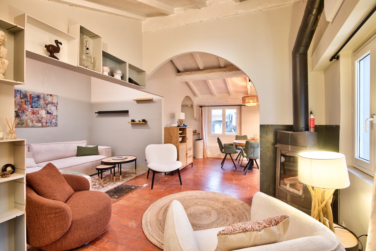 Authentic & atypical 3-room Nice apartment - Apartments for Rent in ...