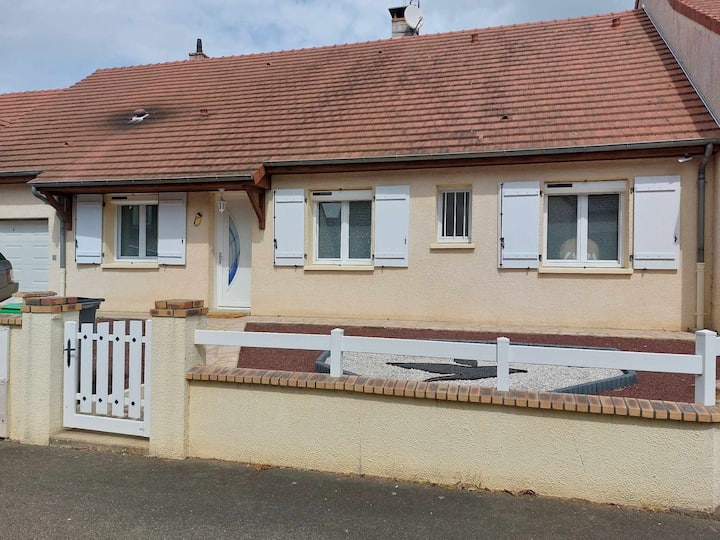 Maison Plein Pied Située Près Du Circuit Des 24 H - Le Mans