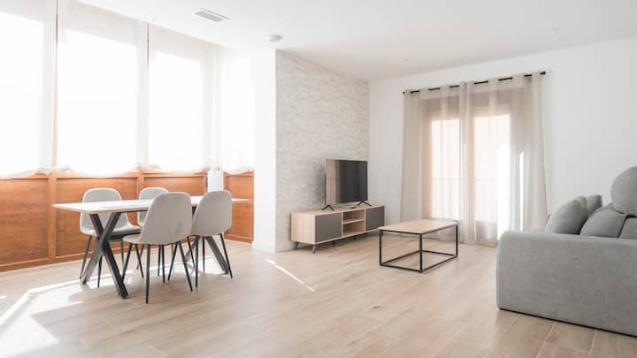Gm 4 Apartment By Toledo Ap - Toledo
