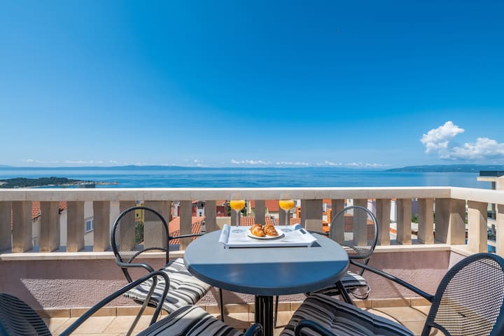 Apartman S Pogledom Na More,2+2 - Makarska