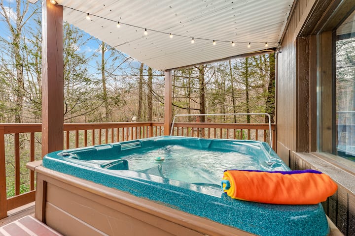 Only 8 Mins To Gsmn Park, Dwntwn & Ober Amusements - Gatlinburg, TN