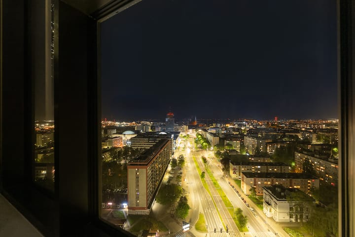 Lux Goldstar, 19th, Hanza Tower - Szczecin