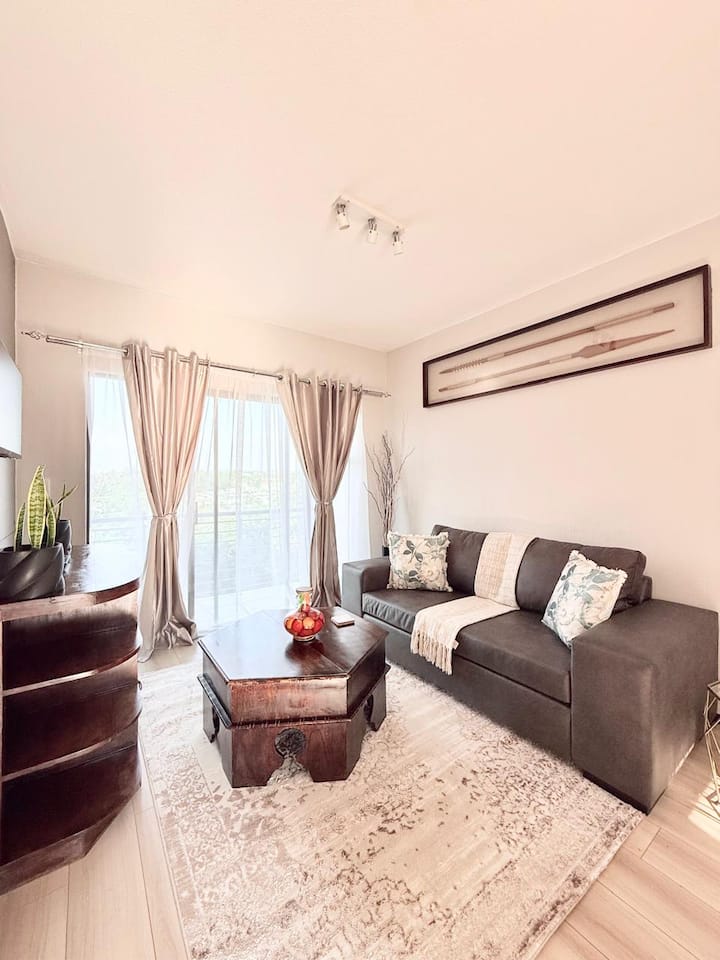 Broadacres Apartment-work Or Play -Swimming Pool - Lanseria