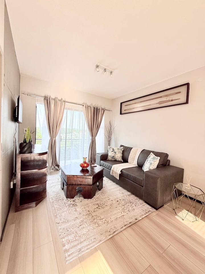 Broadacres Apartment-work Or Play -Swimming Pool - Lanseria