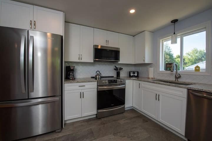 White Horse Beach House - Capo Cod, MA