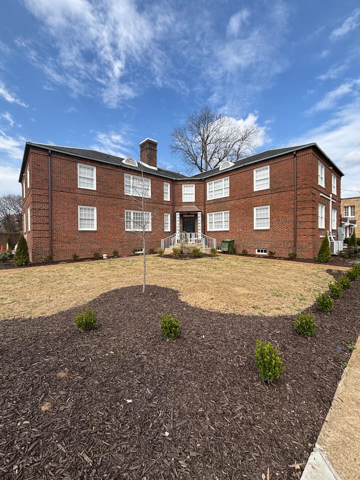 The Monarch : Unit 9 - Huntsville, AL