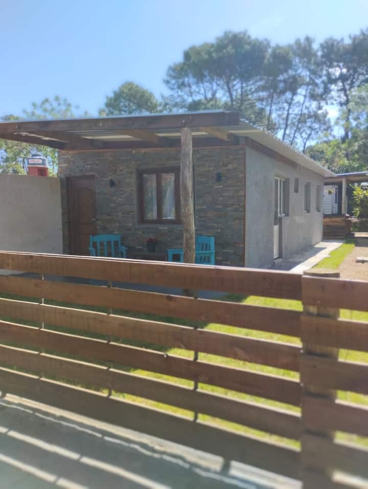 Casa En Cuchilla Alta ( Uruguay) - Cuchilla Alta