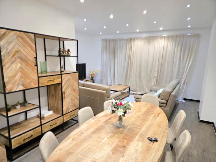 Charmante Maison Unifamiliale - Brussel
