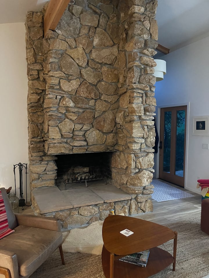 Wine Country Getaway - Geyserville, CA