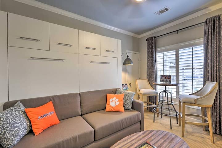 Two Tigers - Auburn, AL