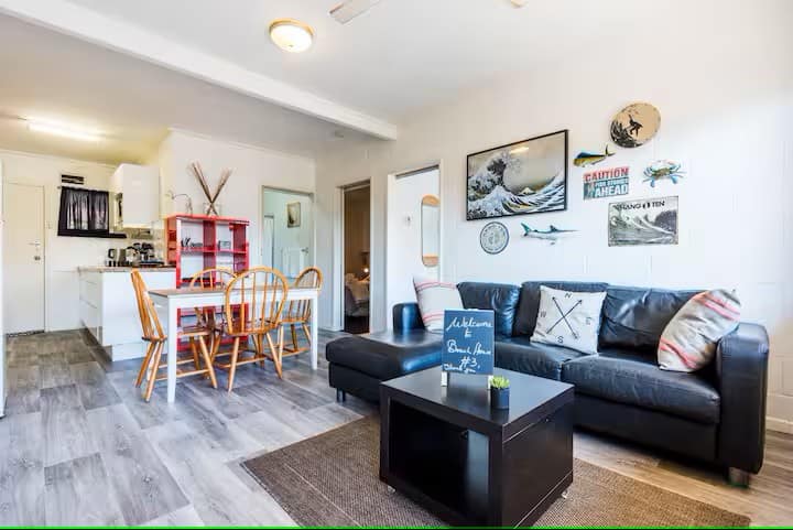 Iluka Beachhouse Unit 3
New Owners - New Hosts - Yamba