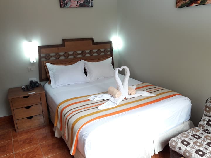 Matrimonial - Aguas Calientes