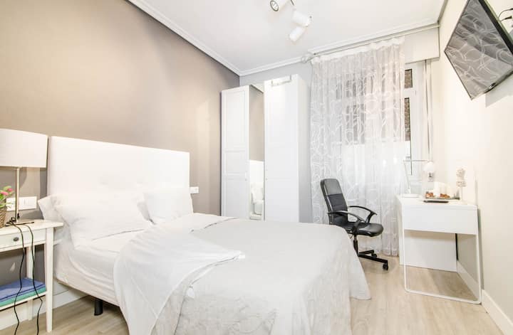 Bel Appartement Tout Neuf. - Bilbao