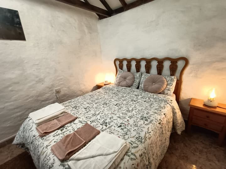 Casa En Parque Garajonay, La Gomera, Alonsoycarmen - La Gomera
