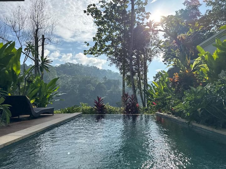 Tranquil Forest Pool Villa - Sidemen