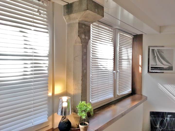 * Upgrade Option! Top Located Executive Studio - Zürich