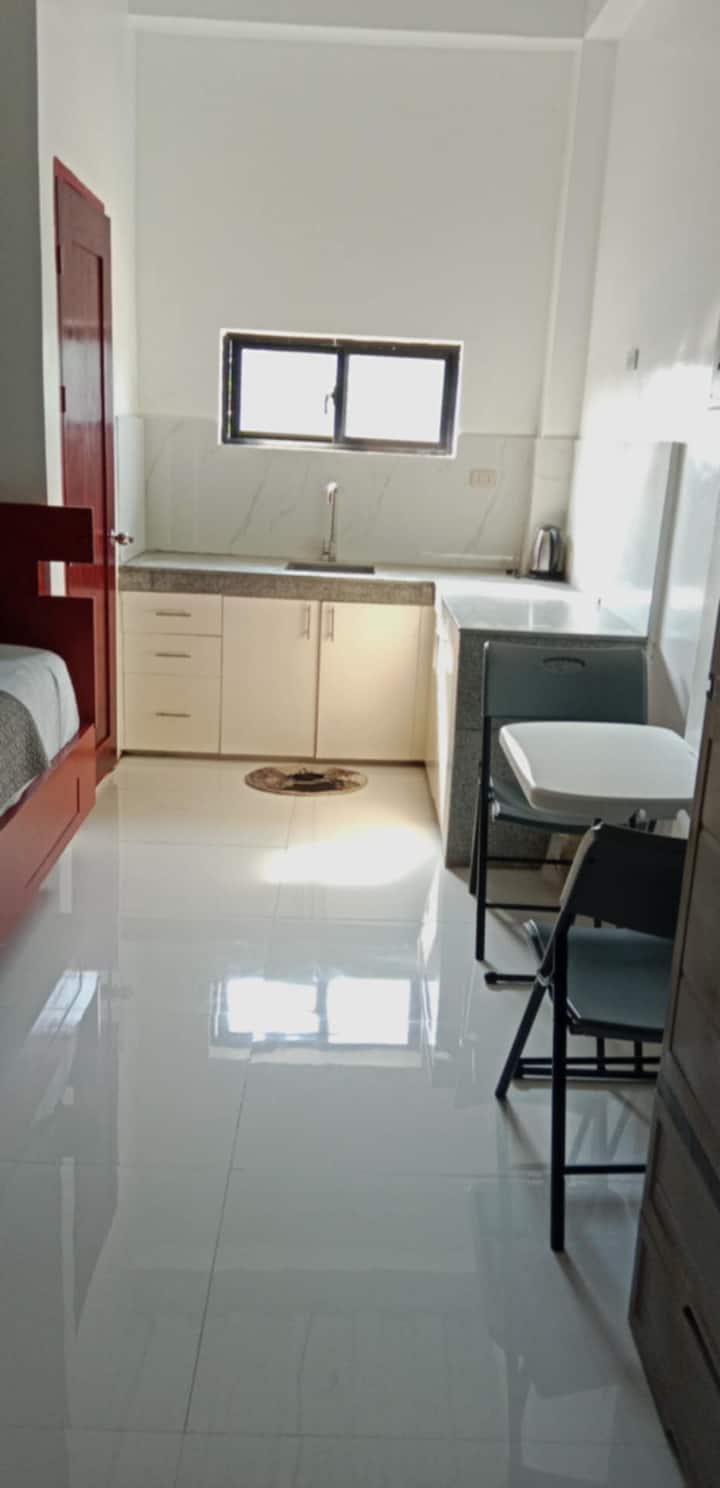 Sj Apartelle - Standard Room #7 - Badoc