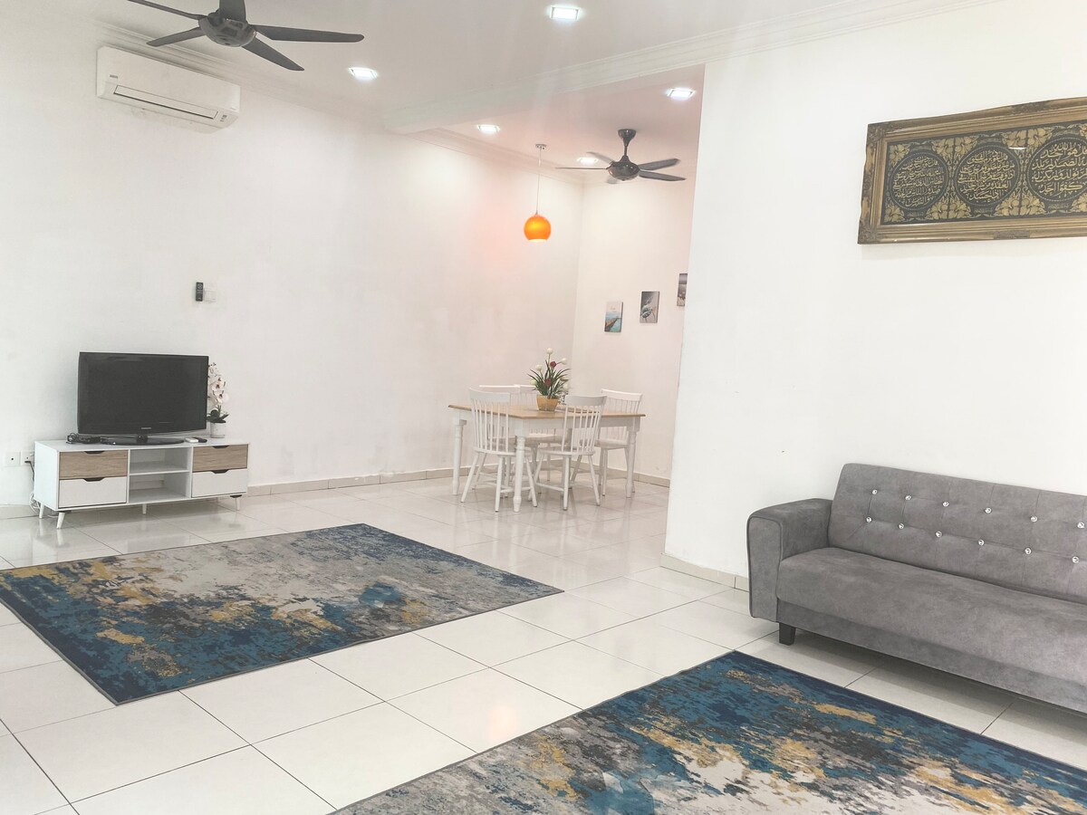 Aman Homestay, Padang Serai - Maisons à louer à Padang Serai, Kedah ...