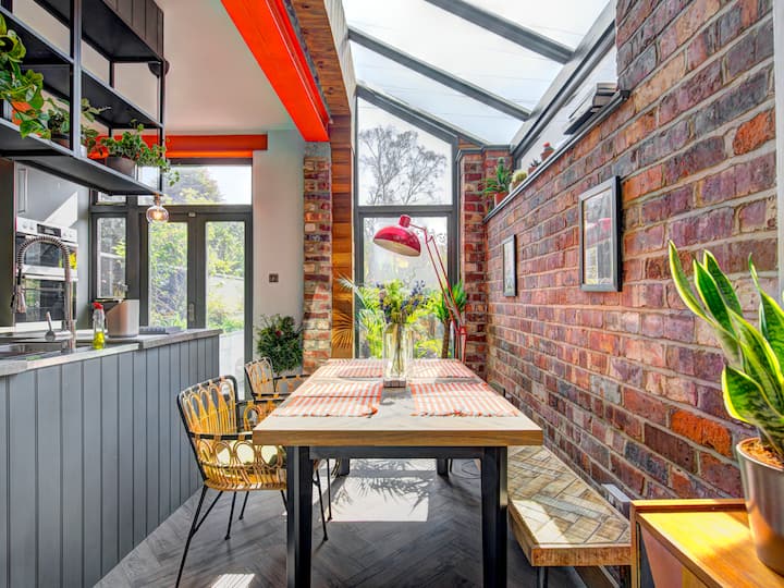 Stunning Home By Levenshulme Station For 6 - Stockport