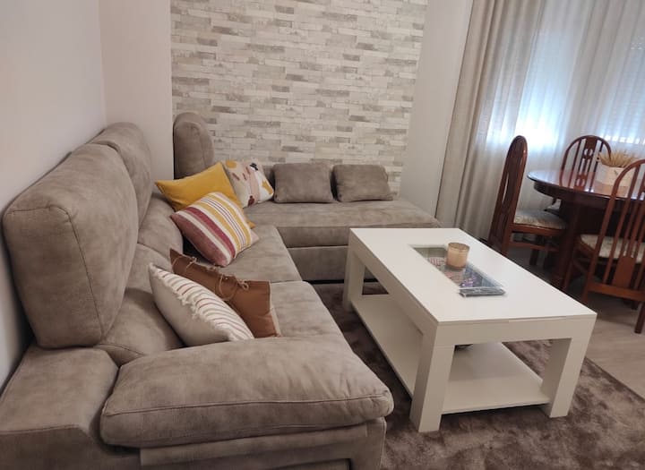 Piso 3 Dor., 2 Baños- Rías Altas - Cee