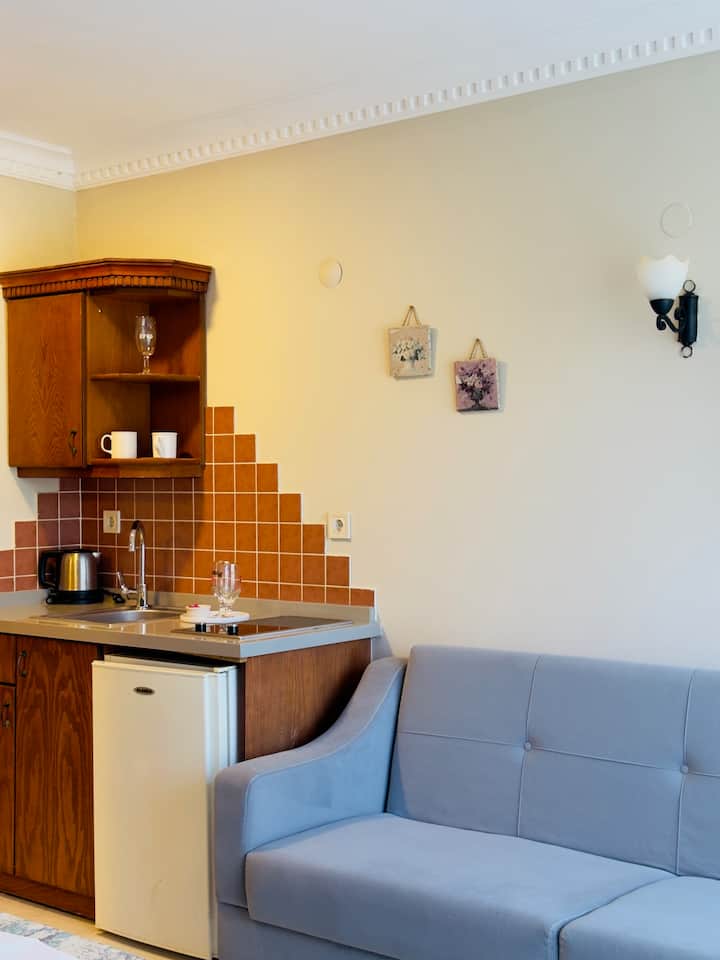 Rosy Suites'te 3 Kişilik Studio Daire - Kuşadası