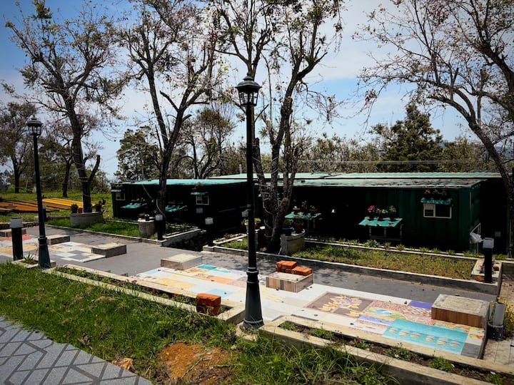 11 Haven Street-container Stay - Kodaikanal