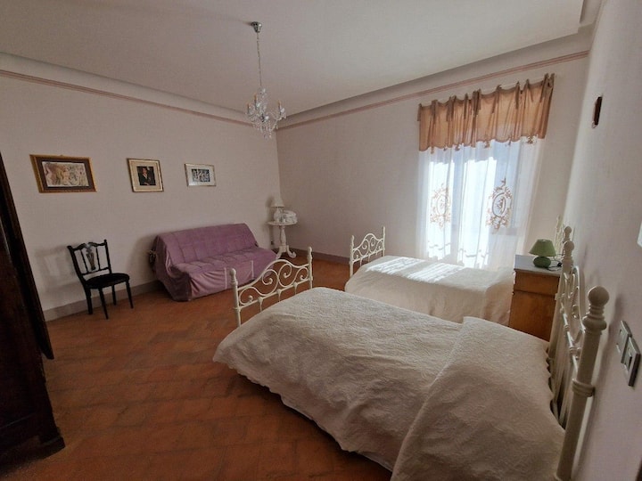 Suite Quadrupla Silvia - L'Aquila, Italia