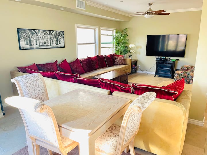 Beach Close House, 4 Bed, Pets Ok - Oxnard, CA