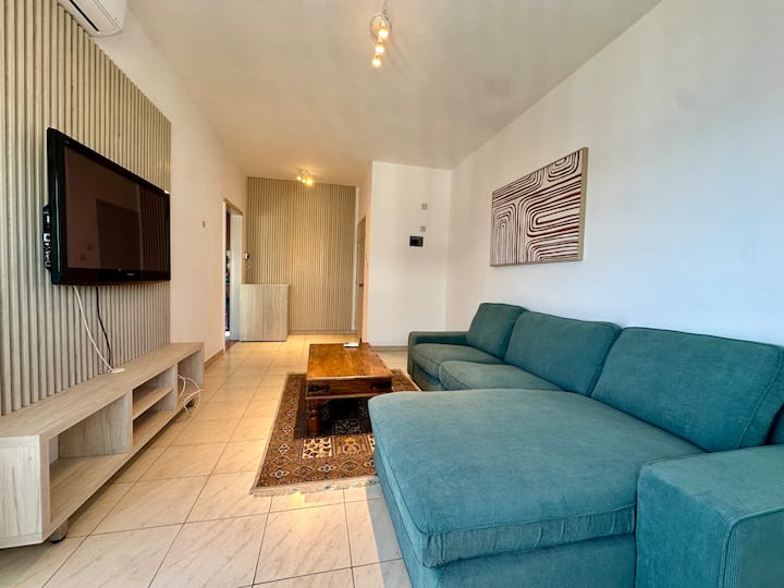 Seafront Central 1 Bedroom Flat - Limasol