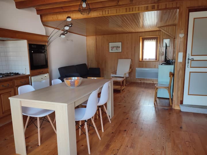 La Méziou Du Bois Joli à Orcines - Orcines