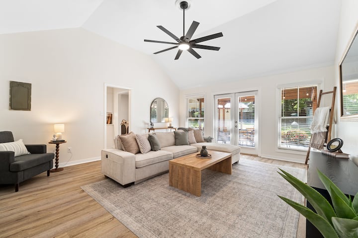3 Bedroom House In Lake Forest - Daphne, AL