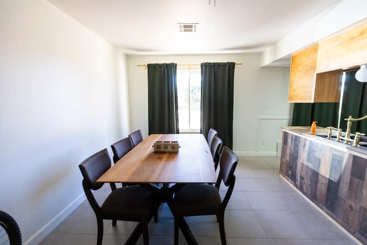 Room 2 Phoenix Hostel-style Home - Phoenix