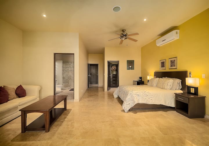 Poolside Suite 1 On Golf Course - San José del Cabo