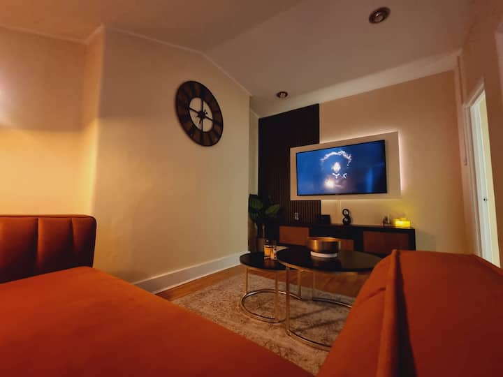 2br Flat | Central London | Camden | Kilburn - Camden, AR