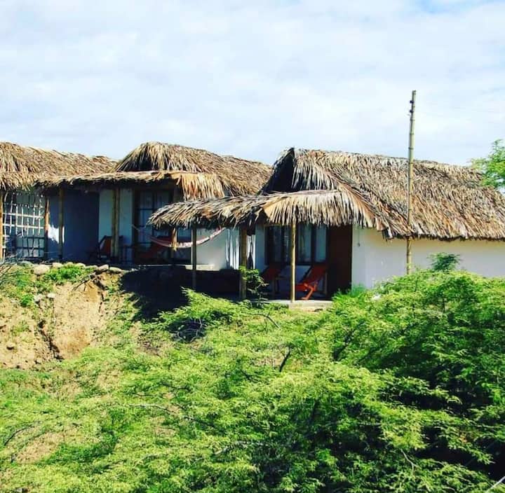 Bungalow Panoramico Con Vista Sull'oceano Pacifico - Máncora