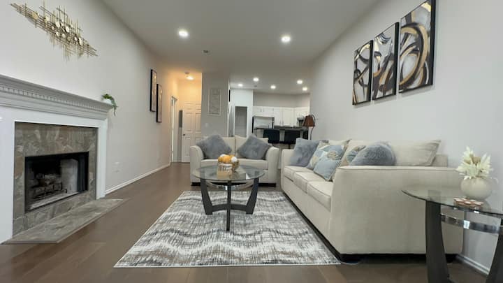 Charming 2bd/ 2ba Fairfax - Fairfax, VA