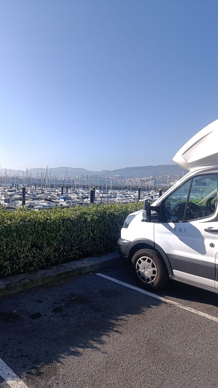Disfruta Getxo A Pie De Playa O En Su Acantilado - Plentzia