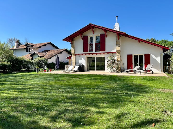 Bassussarry, Maison Sur Le Golf Du 02 Au 23.08 - Cambo-les-Bains