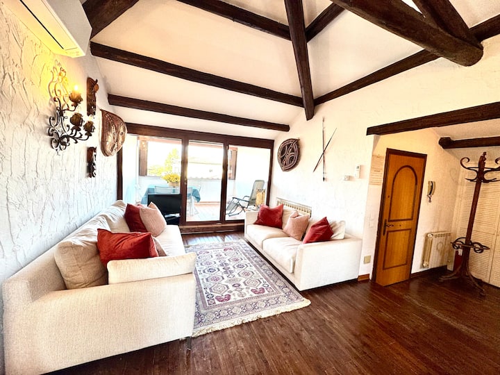 Top Floor With Amazing View - Lido