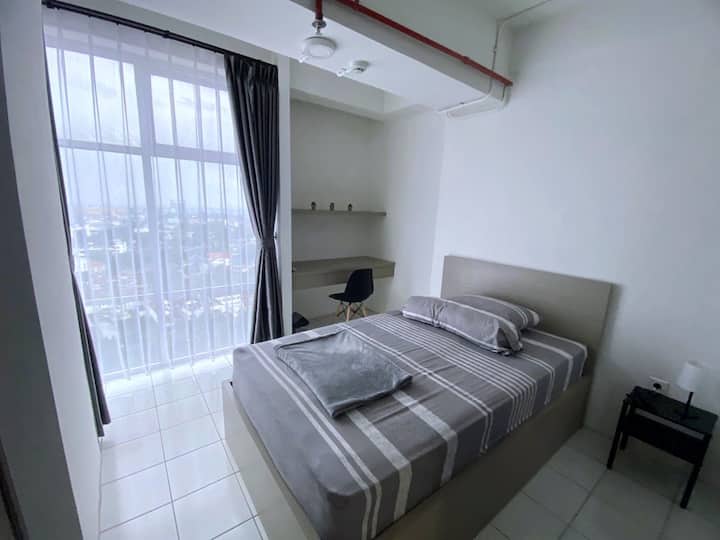 Centrally Located 2br New & Comfy Apartment - Bandung
