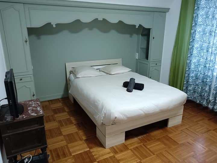 Chambre Confortable Au Cœur De Carhaix-plouguer 4 - Locarn