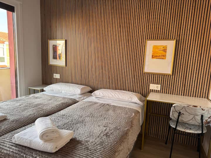 Oak Home - León, España